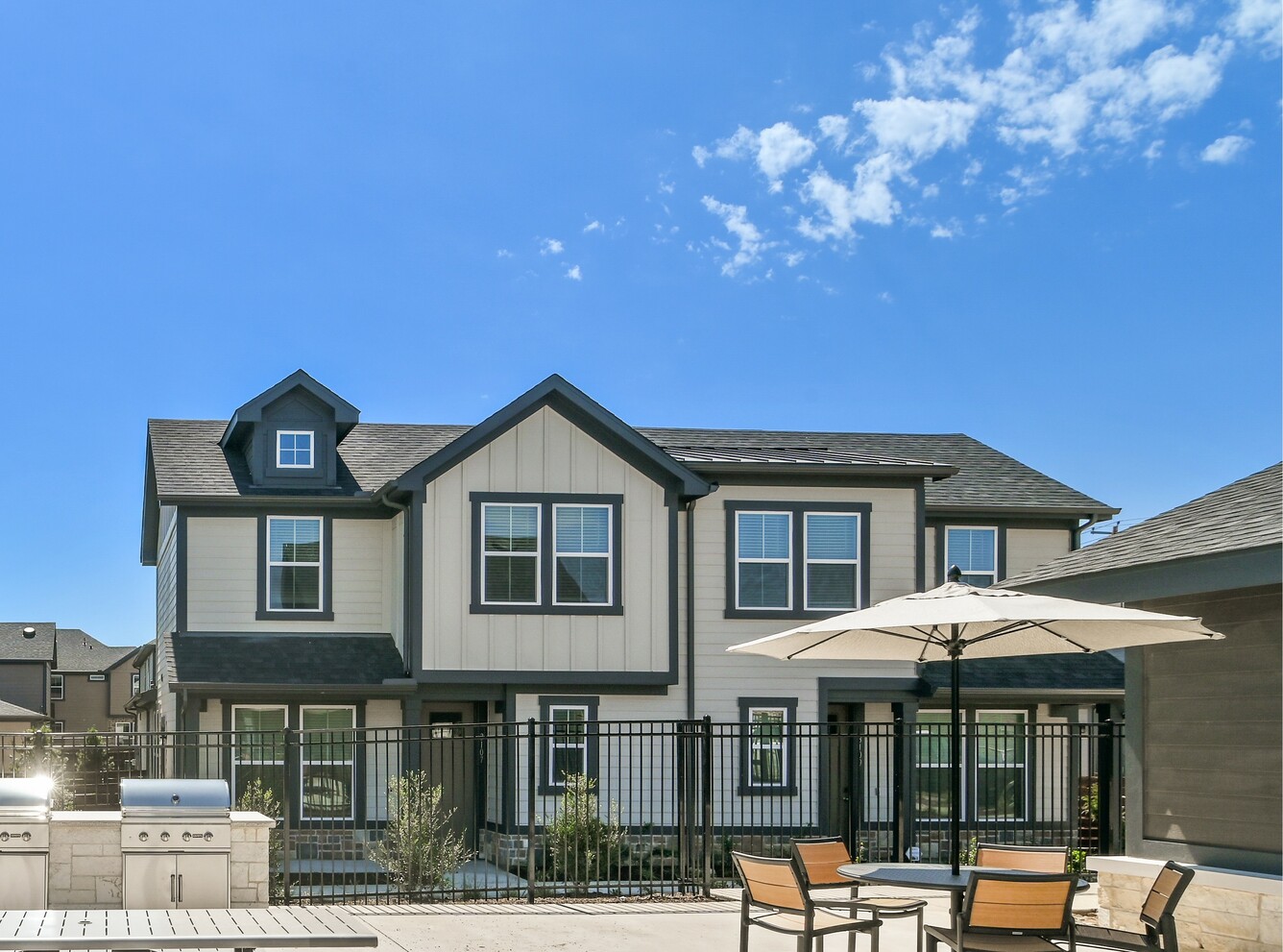 Canvas at Grand Prairie Grand Prairie, TX | Welcome Home